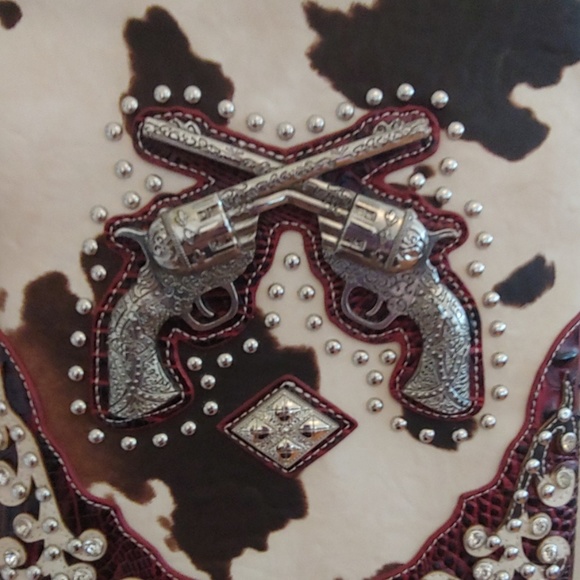 Fashionomics | Bags | Western Cow Print Concealed Guns Rhinestone Purse ...